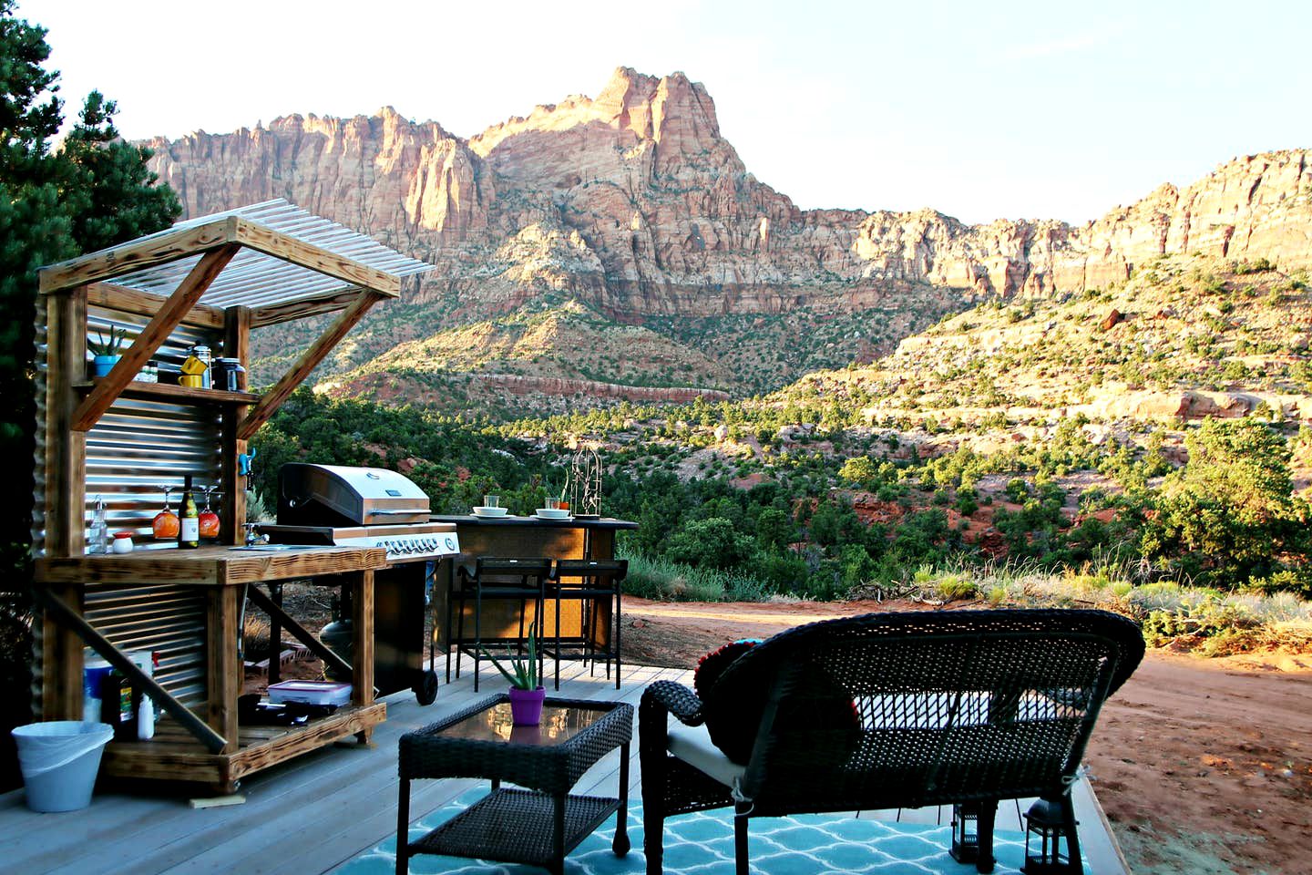 Magical Tiny House Getaway With Spectacular Views