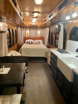 Trolley Retreat - Living in A Tiny