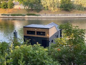 Tiny Floating House: Much More Free - Living in A Tiny